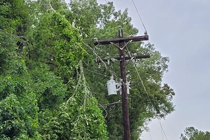 Widespread power outage and trees down across counties north of here ...