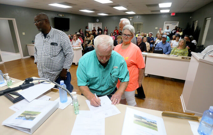 With new Mayor and two Councilmen in place, city leaders get to work ...