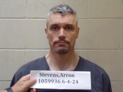Inmate who assaulted Jefferson City Correctional Center employee ...