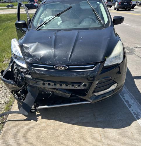 Three people suffer minor injuries in crash on west end of Jefferson ...