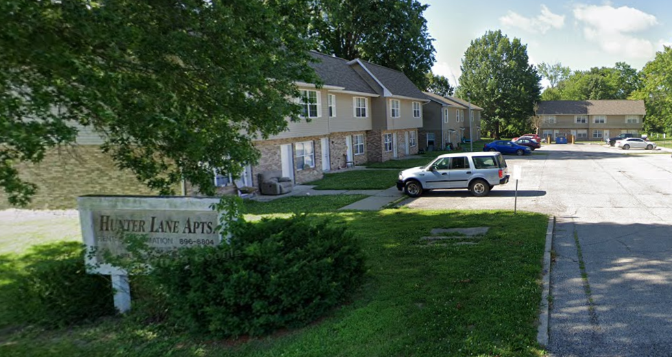 Victim of fatal Holts Summit shooting identified, shooter still not ...