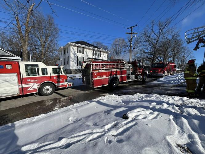 Saturday morning fire damages home in Fayette | Newsroom | kjluradio.com