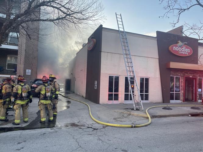 Columbia firefighters battle Sunday morning fire on S. 9th Street ...