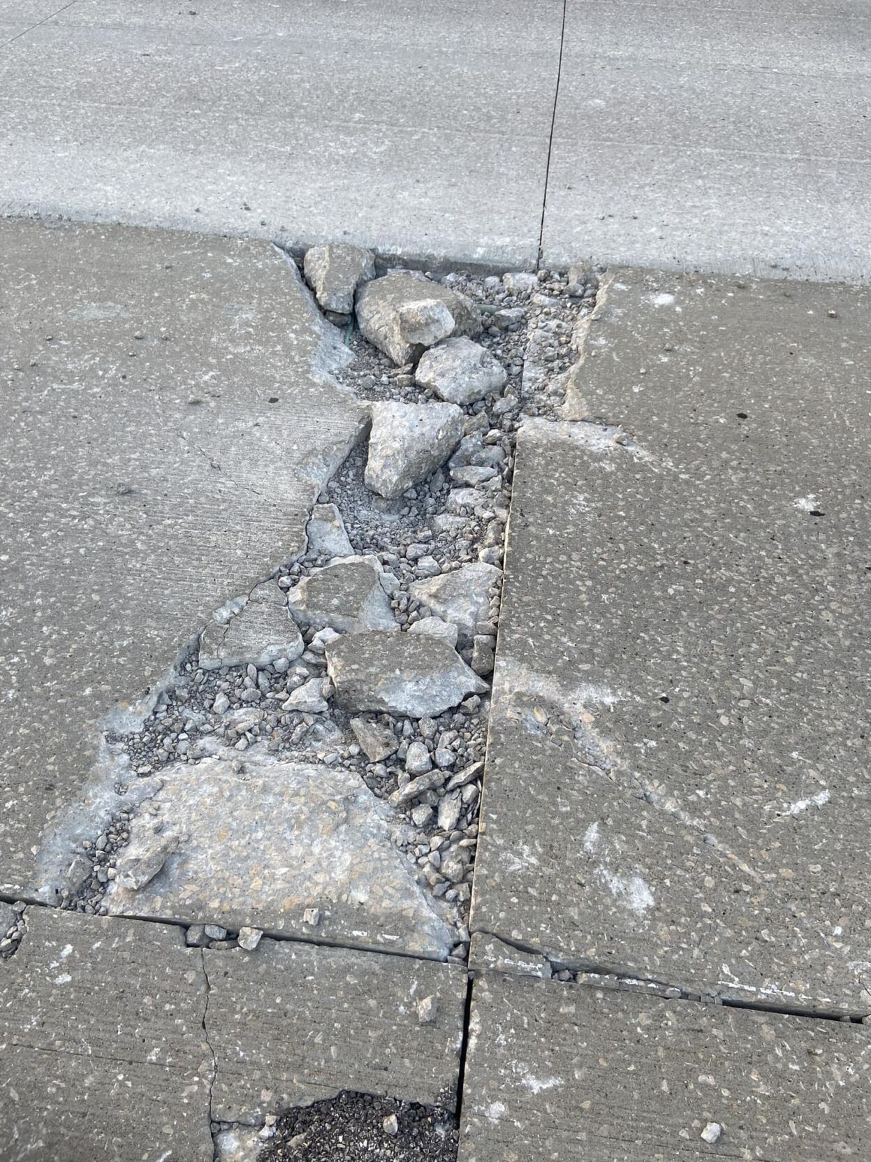 As excessive heat returns, so could pavement blowups ... what you need ...