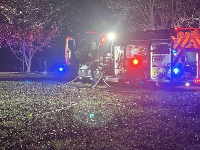 Early morning fire near Hermann destroys mobile home | Newsroom | kjluradio.com