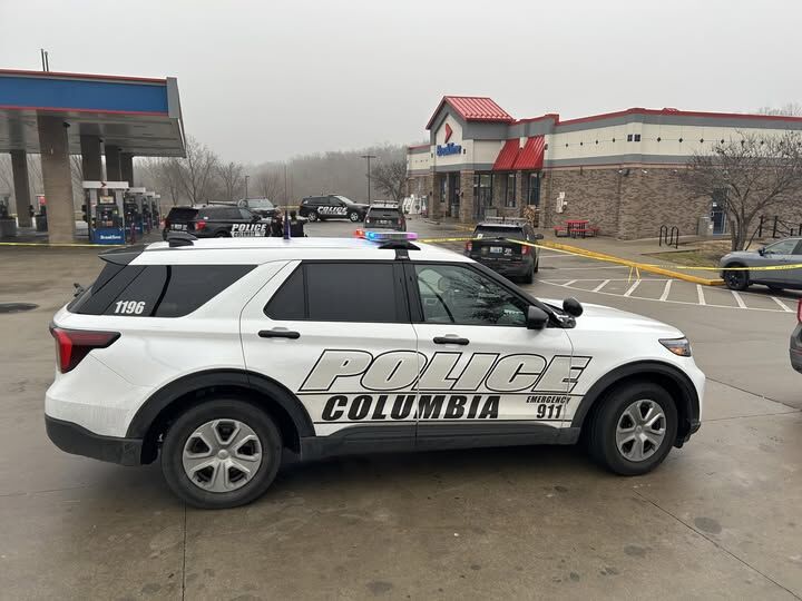 California-state man who pulled knife on Columbia police officers on ...