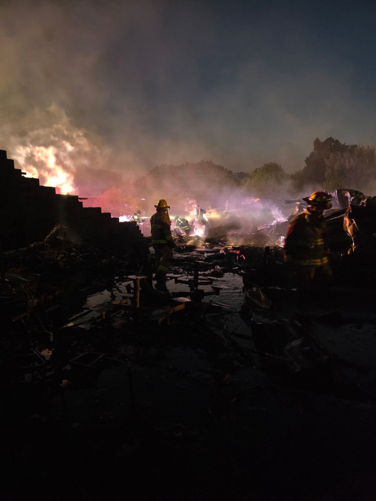 Fire destroys Eldon bowling alley | Newsroom | kjluradio.com