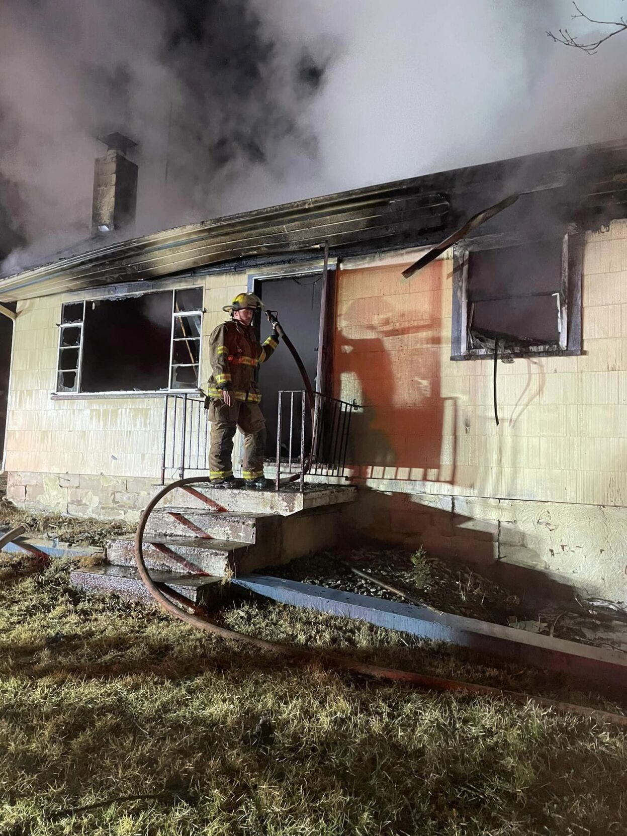 Early morning fire destroys home southeast of Sunrise Beach | Newsroom ...