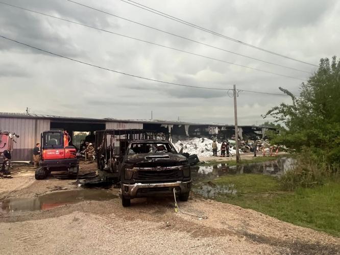 Multiple units respond to large scale commercial fire at Eldon ...