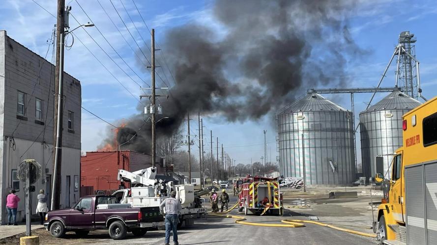 CORRECTION: Fire destroys Martinsburg restaurant | Newsroom | kjluradio.com
