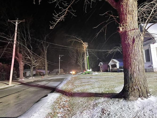 Arcing powerline in Montgomery County turns ground into glass ...