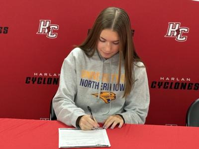 Harlan's Sonderman taking consistency to Northern Iowa | Sports ...