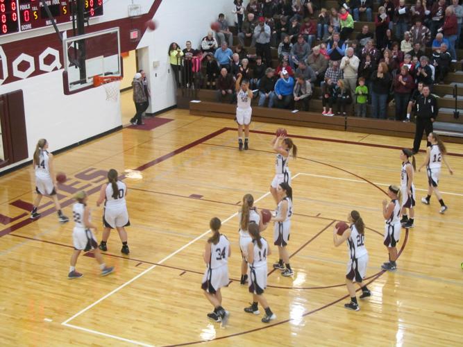 Red Oak @ Shenandoah regional semifinal girls basketball | Gallery ...