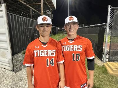 Red Oak baseball leaning on experienced core | Sports | kmaland.com