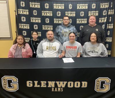 Glenwood's Carda to continue running at next level with Simpson ...