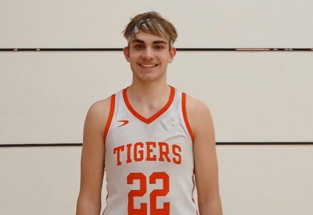 KMAland Boys Basketball (1/2): Shenandoah, Riverside, Red Oak, Kuemper ...