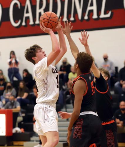Red Oak vs. Clarinda Basketball | Sports | kmaland.com
