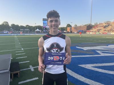 Mount Ayr's Reynolds named Gatorade Iowa Boys Track & Field Player of ...