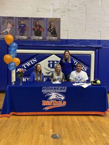 Twin Cedars standout Reed to join new program at Hawkeye | Sports ...