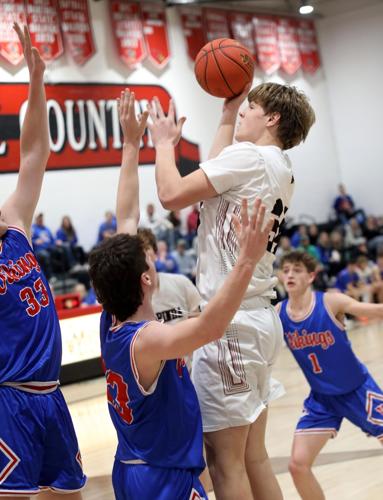 Tuzzio leads late-game run, thrilling comeback in Clarinda district ...