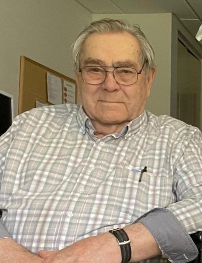Max R. Jaeckel, age 95 of Hamburg, IA | Funerals | kmaland.com