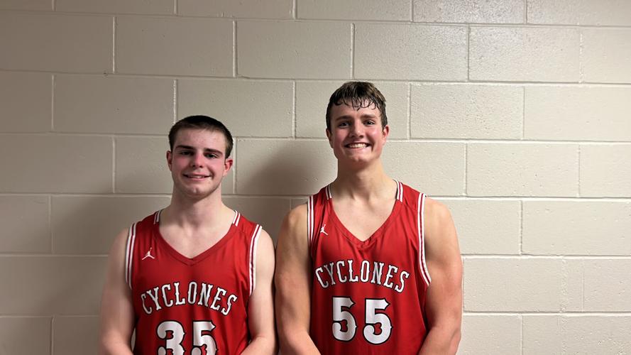 KMAland Boys Basketball (2/10): Monarchs down Rams, Mormon Trail's ...