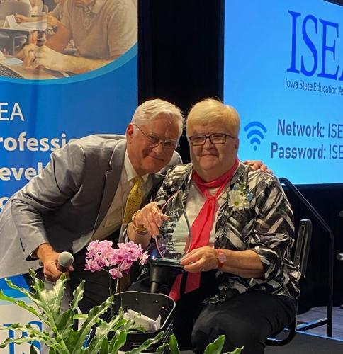 Cunningham receives ISEA distinguished service award | News | kmaland.com