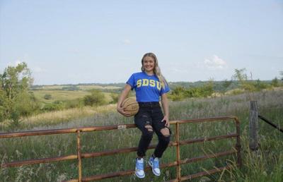 Glenwood star Hopp commits to South Dakota State | Sports | kmaland.com