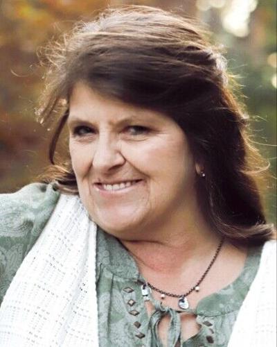 Karen J. Giesken, 62, Parnell, Missouri | Funerals | kmaland.com
