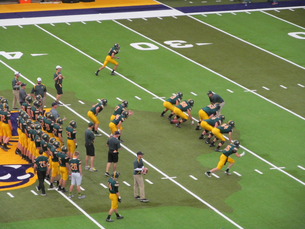 Terrific senior class plays final game for St. Albert football | Sports ...