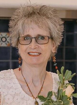 Lisa G. Smeltzer, 61, Maryville, Missouri | Funerals | kmaland.com