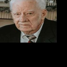 Gene E. Olson, 87, of Springfield, Illinois | Funerals | kmaland.com