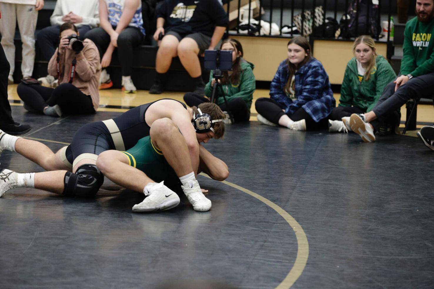 KMAland Boys Wrestling (12/9): Koehler becomes Glenwood's all-time pins ...