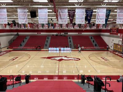 Dallas Center-Grimes' second-half pace too much for Abraham Lincoln in ...