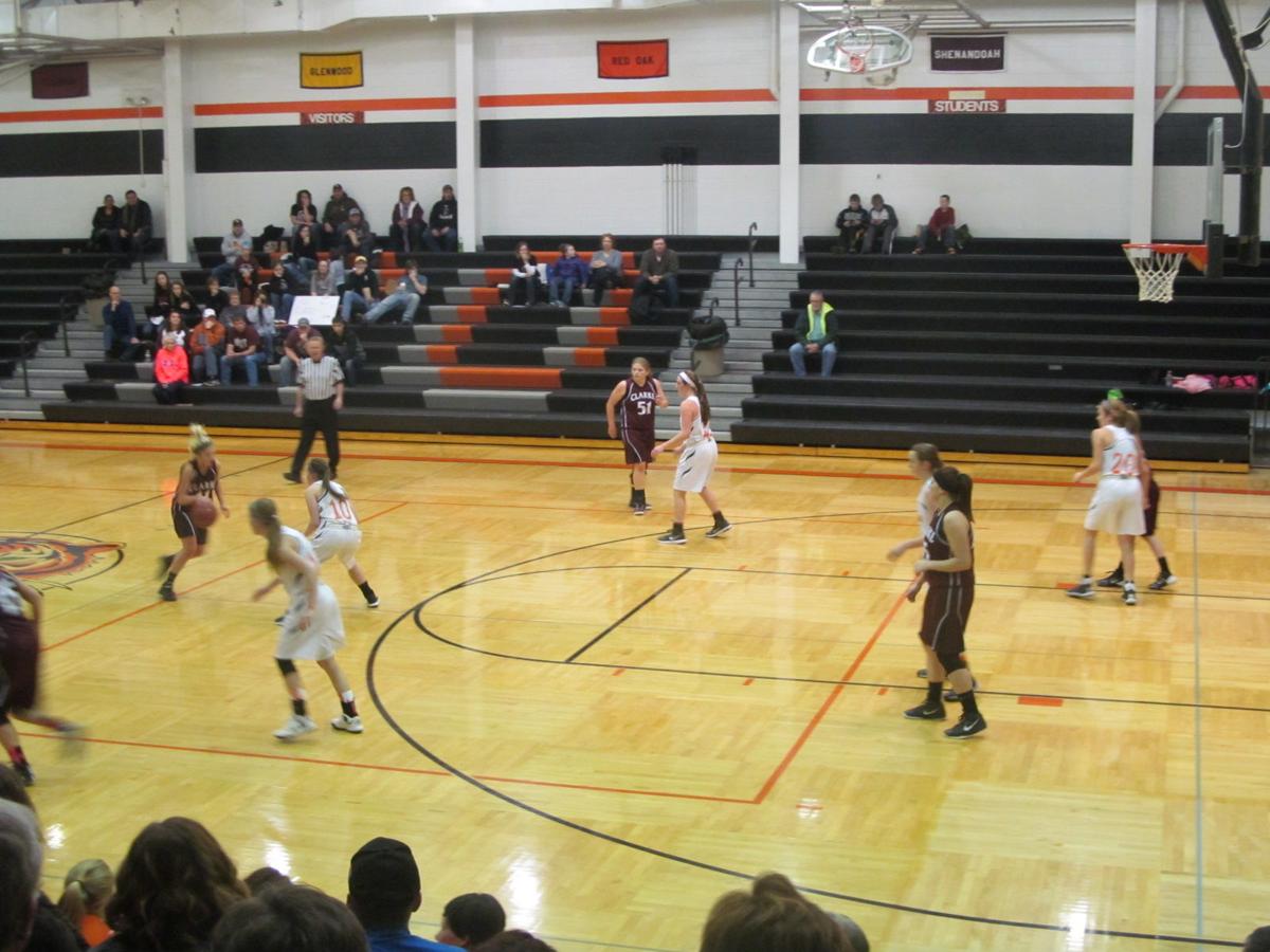 Clarke @ Red Oak girls basketball | Gallery | kmaland.com