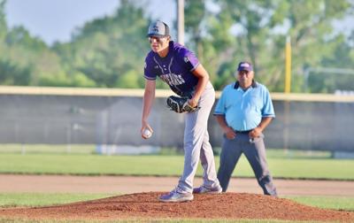 Nodaway Valley's DeVault commits to pitch at Central College | Sports ...
