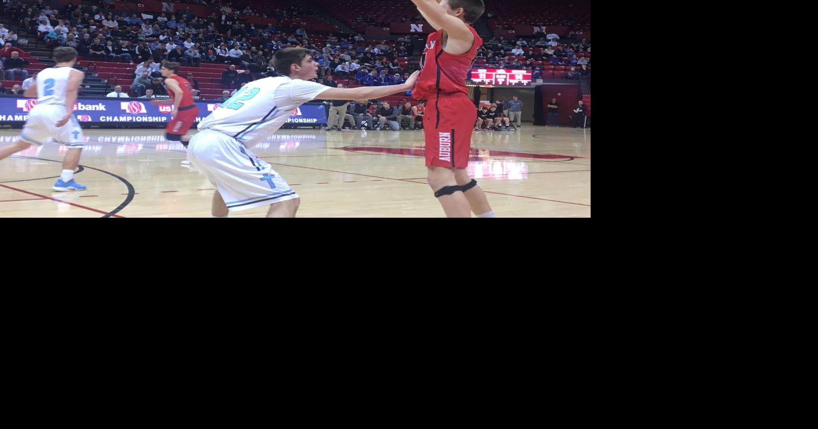 Binder's buzzer-beater sends Auburn to state semis | Sports | kmaland.com