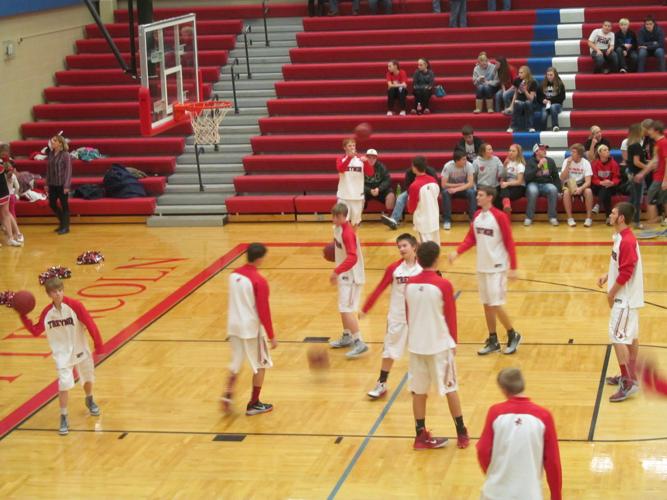 Shenandoah vs. Treynor boys basketball | Gallery | kmaland.com