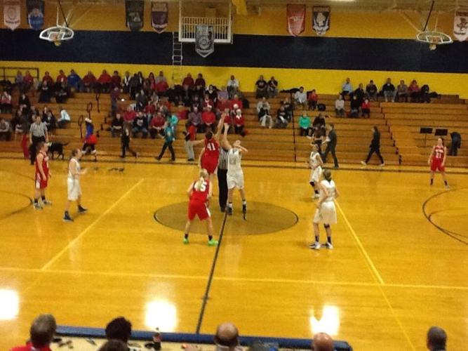 Treynor vs. Riverside Basketball Doubleheader | | kmaland.com