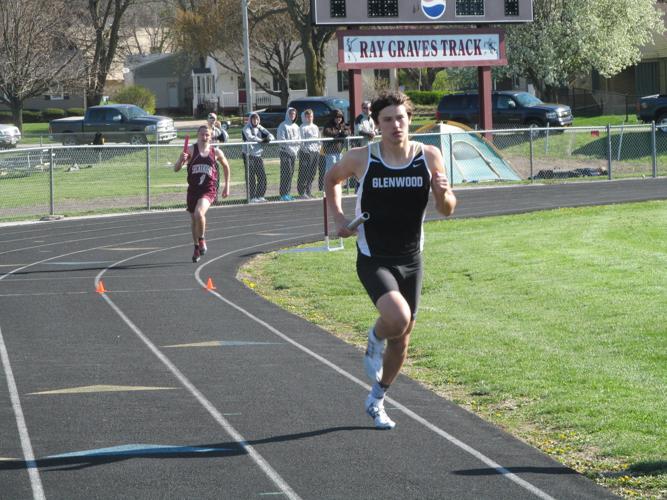 Shenandoah ends drought in winning Mustang Relays | Sports | kmaland.com