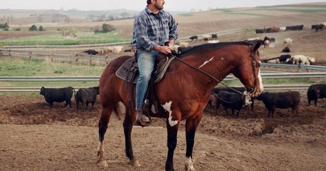 Sand chooses western Iowa farmer as his running mate | News | kmaland.com
