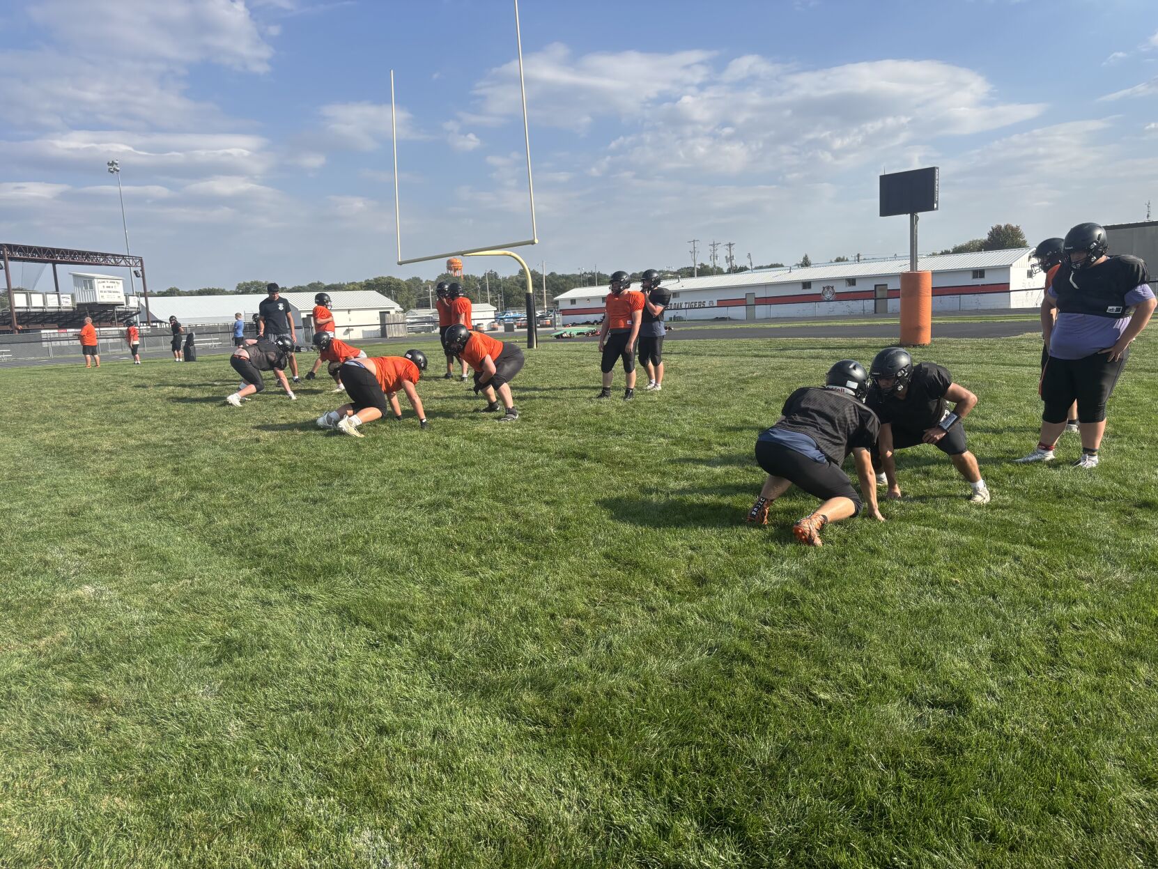 Red Oak football focusing on growth, development in final few games ...