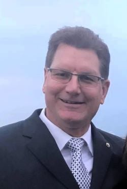 Todd B Roecker. 67, Atlantic | Funerals | kmaland.com