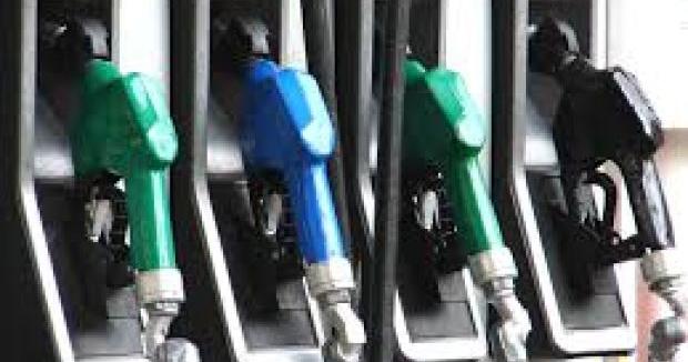 Average Iowa gas prices jump above $4 despite drop in crude oil prices ...
