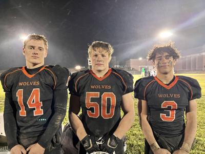 East Atchison outlasts Albany in 28-20 battle, advances to district ...