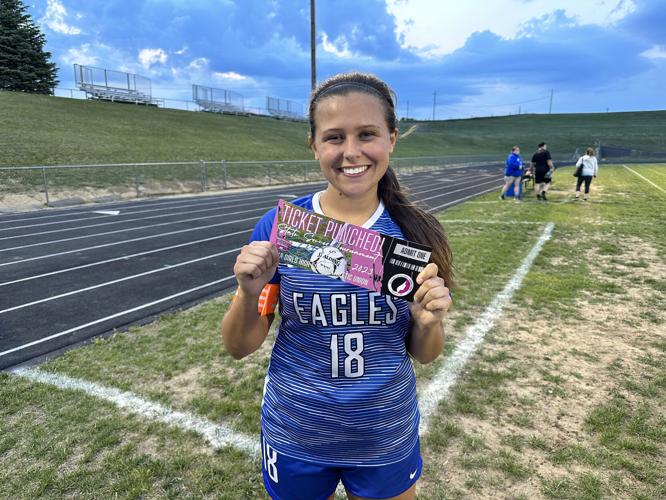 Underwood shuts down St. Albert, earns second consecutive state ...