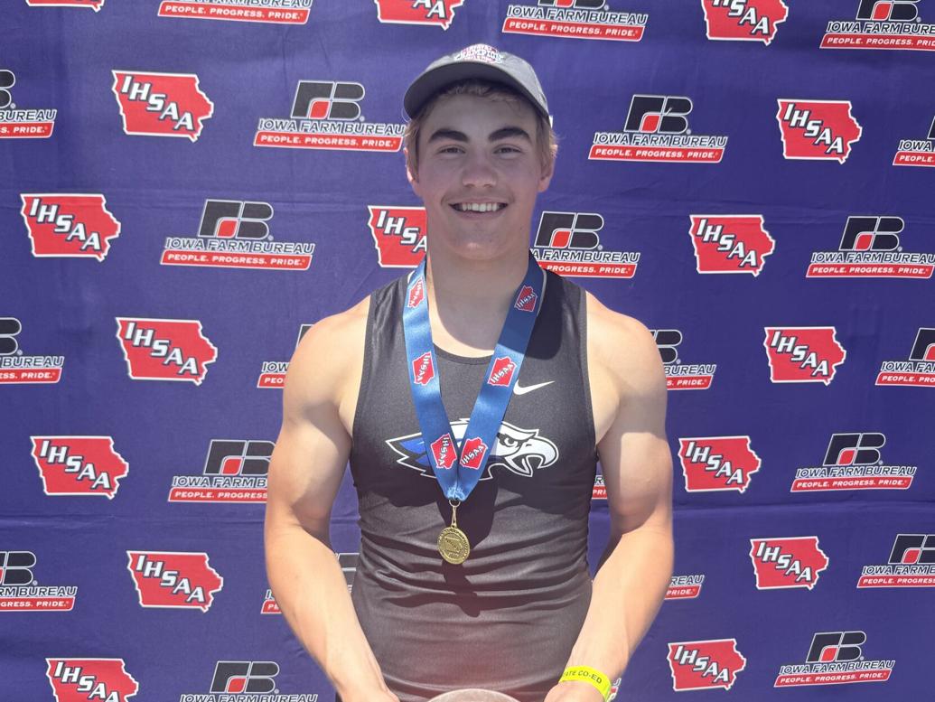 2A State Track & Field Day 2: Tiarks' title toss puts Underwood in lead ...