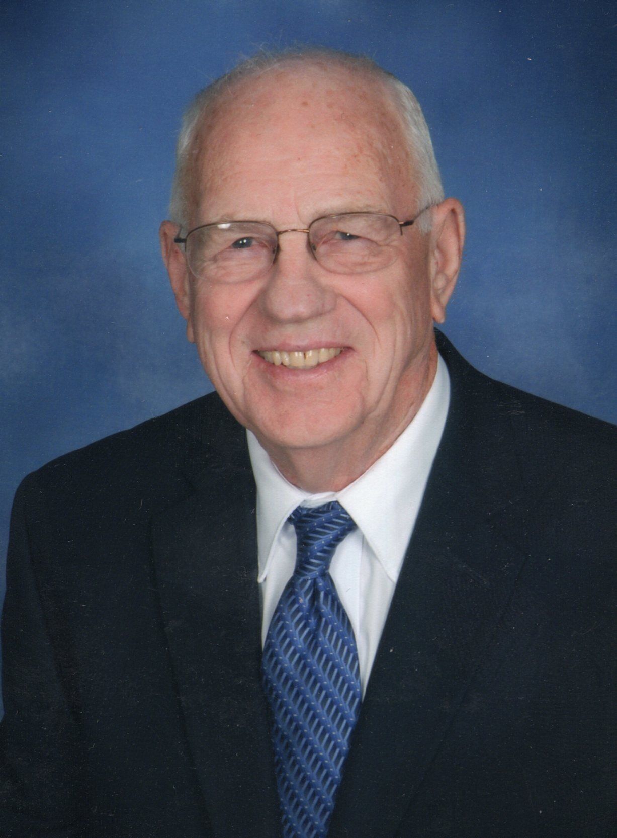 Richard Downing, 92, Sioux Falls | Funerals | kmaland.com