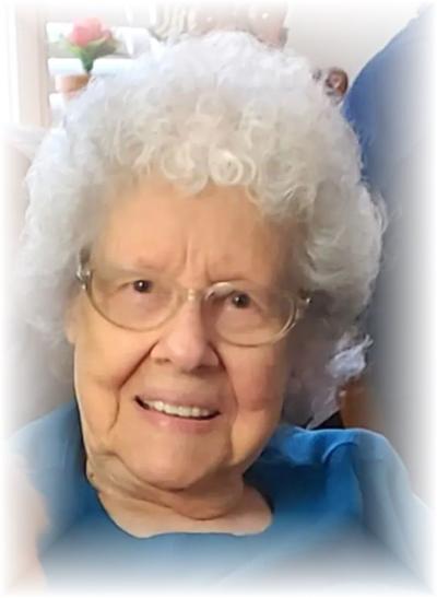 Helen Deloris (Kerns) Whitaker "Honey" | Funerals | kmaland.com