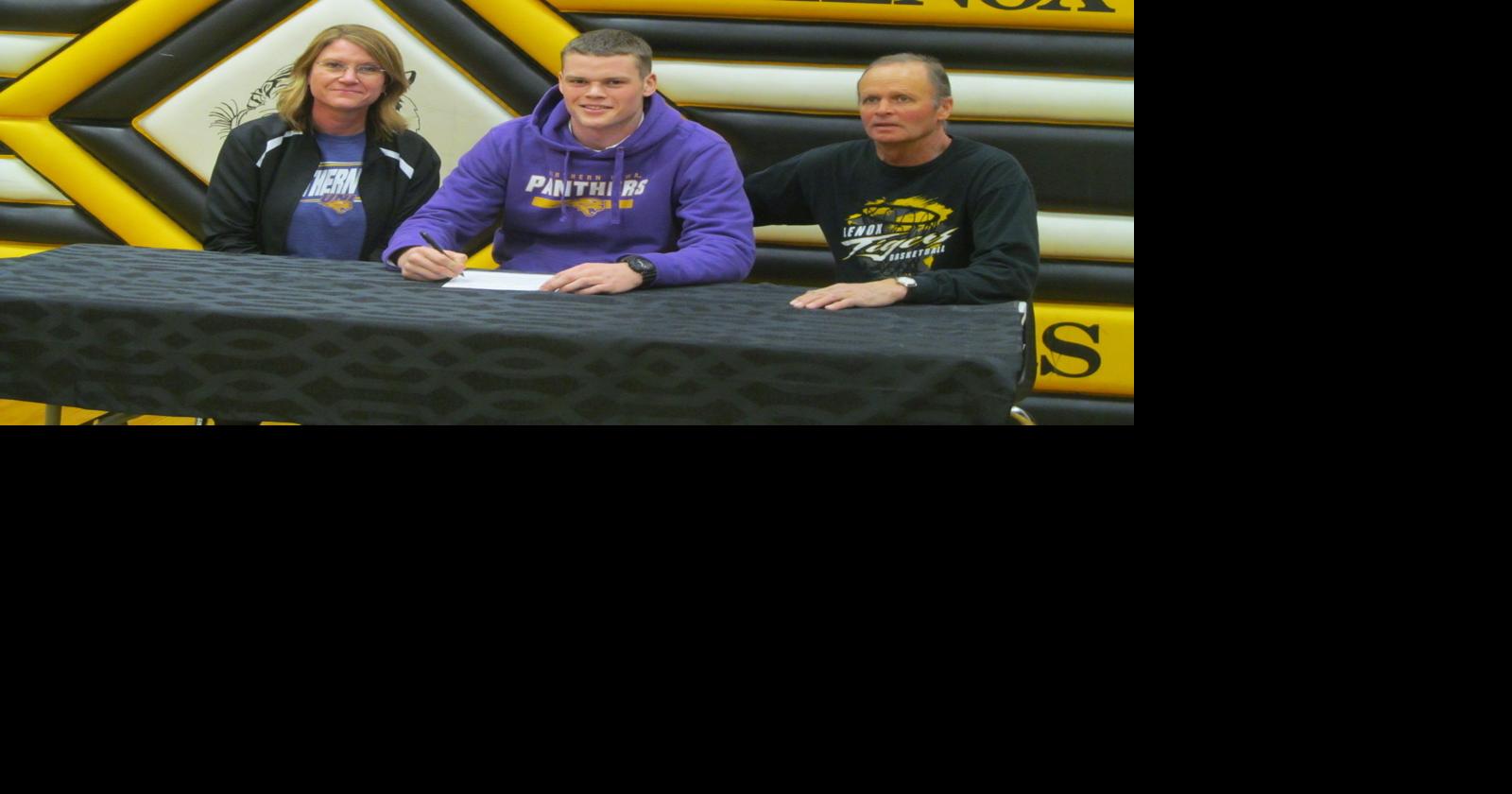 Lenox's Spencer Brown signs with Northern Iowa Football | Sports ...